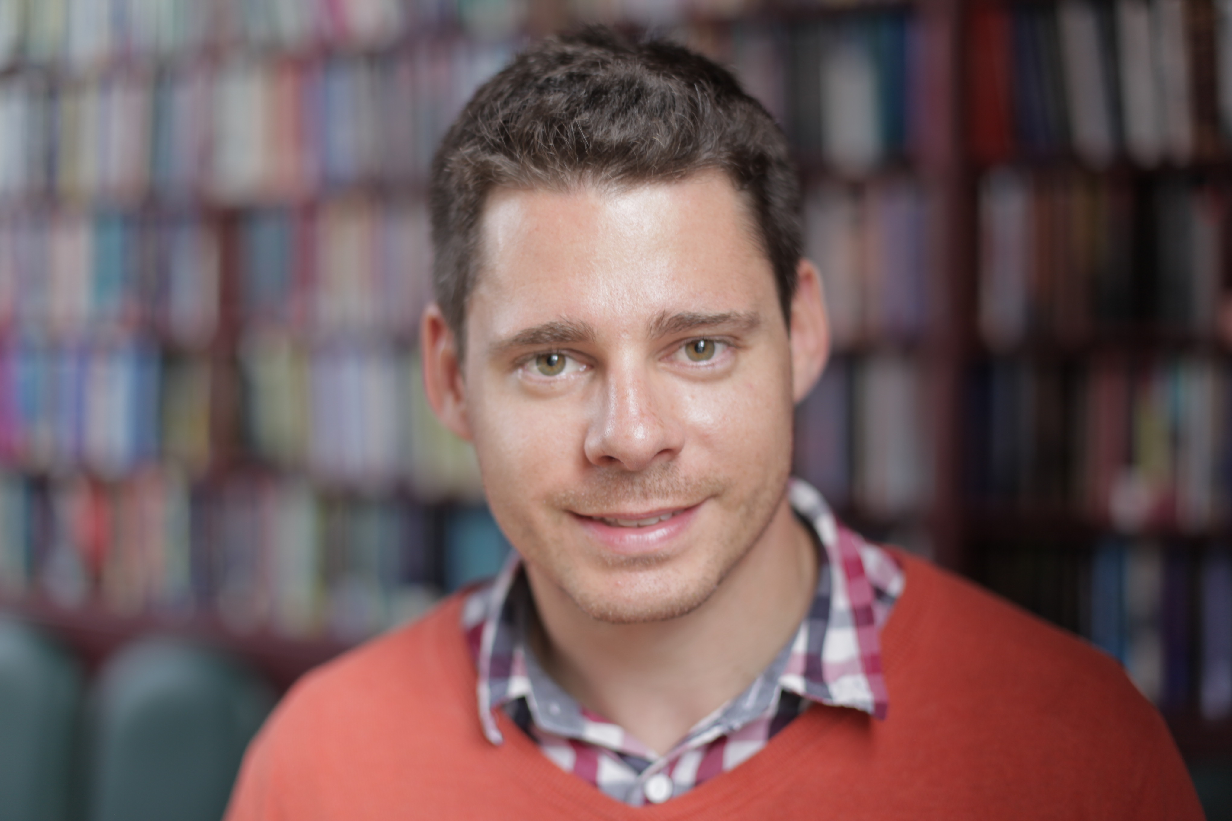 Nanotech research fellow amasses honours | Department of Engineering
