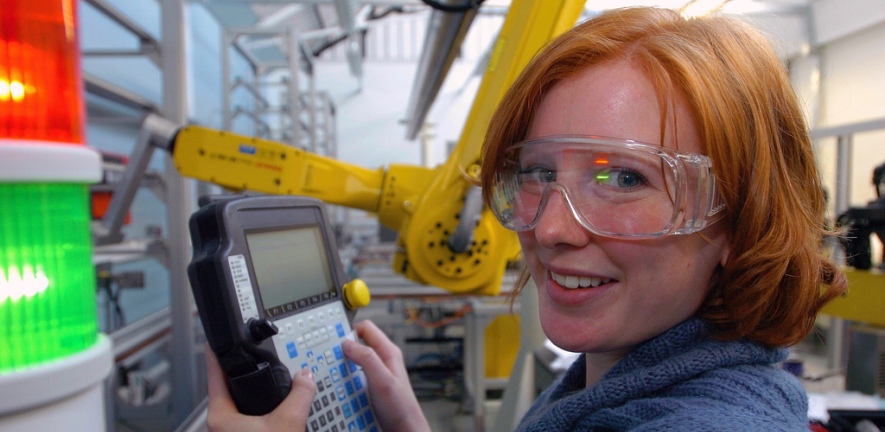 Inspirational Women Engineers Competition | Department of Engineering